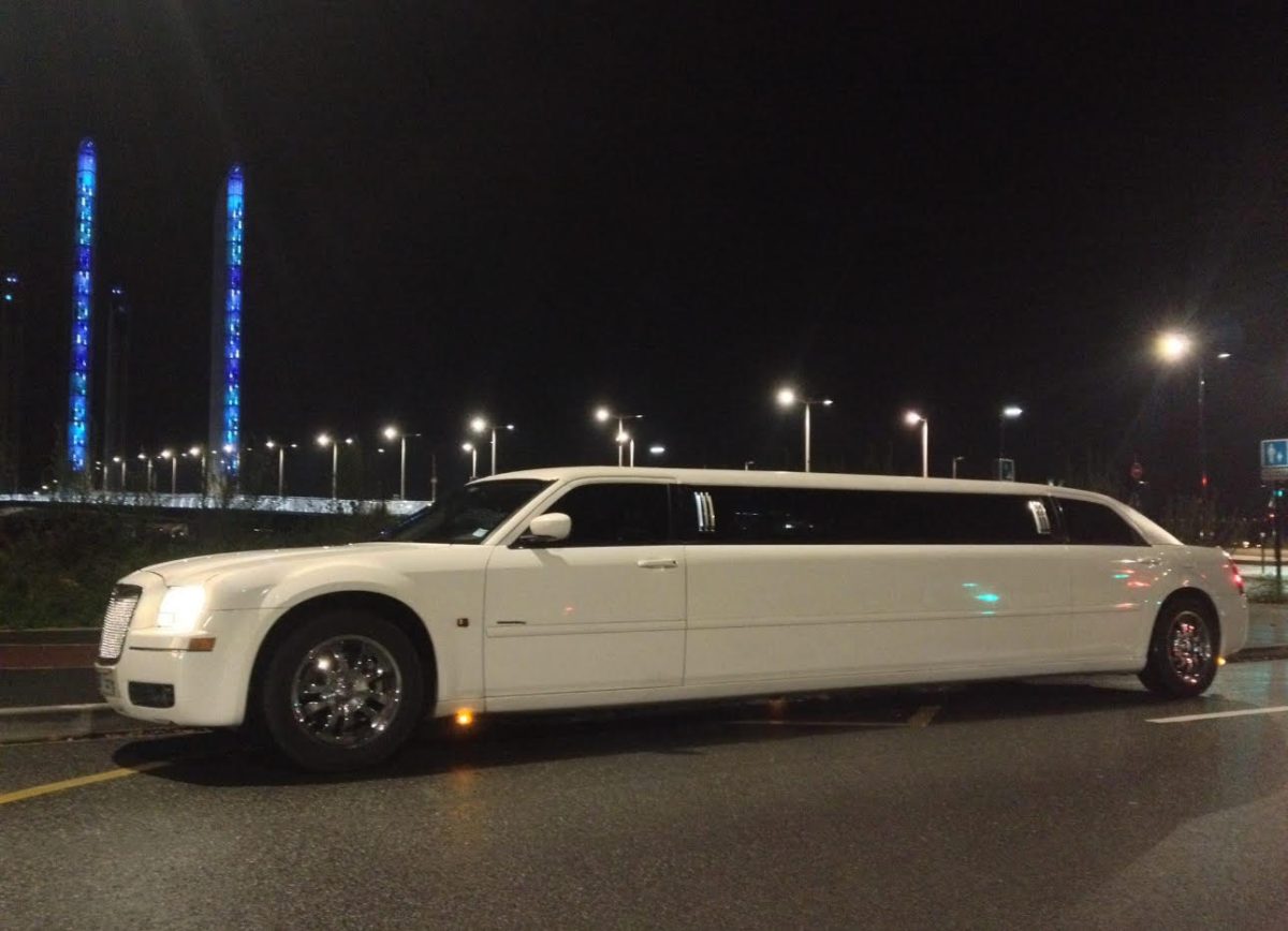 Accueil Limousine Bordeaux 06 68 76 99 93